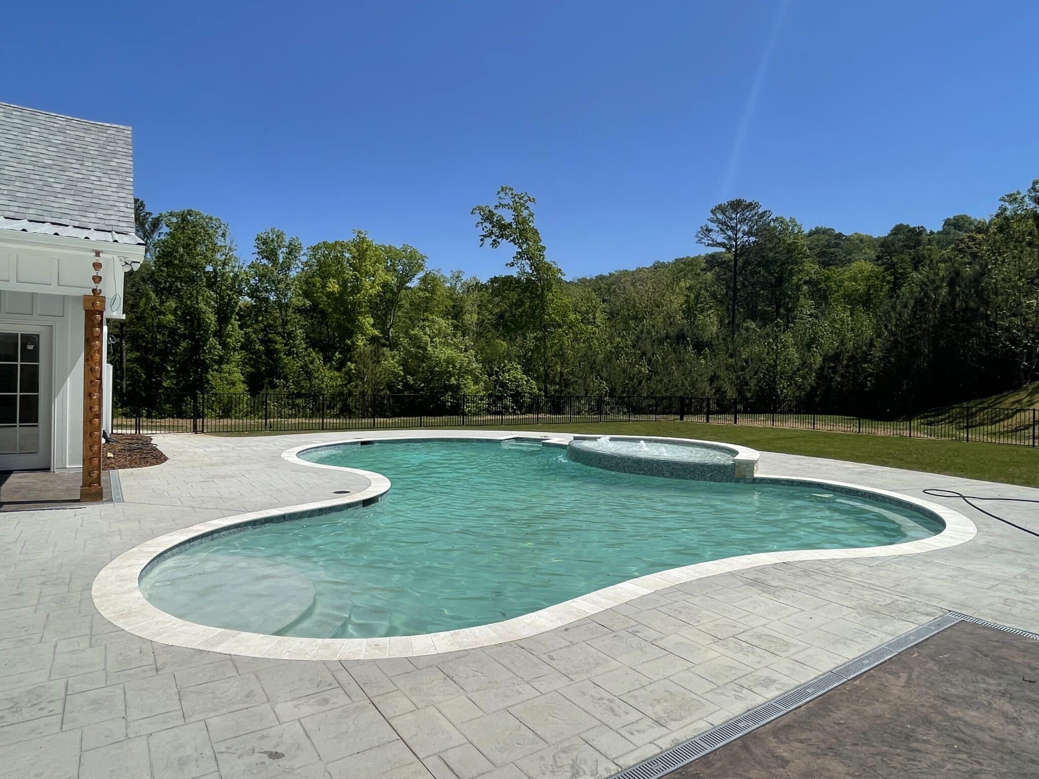 Fredericksburg, VA Inground Pool Builders - Premier Pools