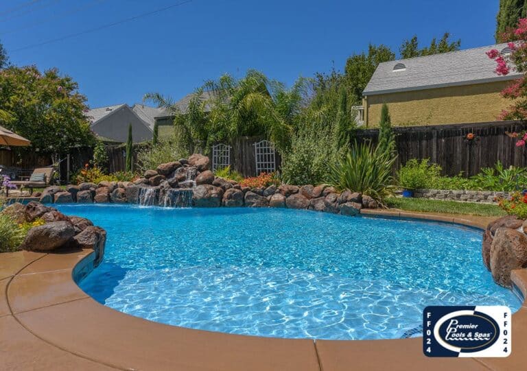 Freeform Pools & Freeform Pool Designs - Premier Pools & Spa